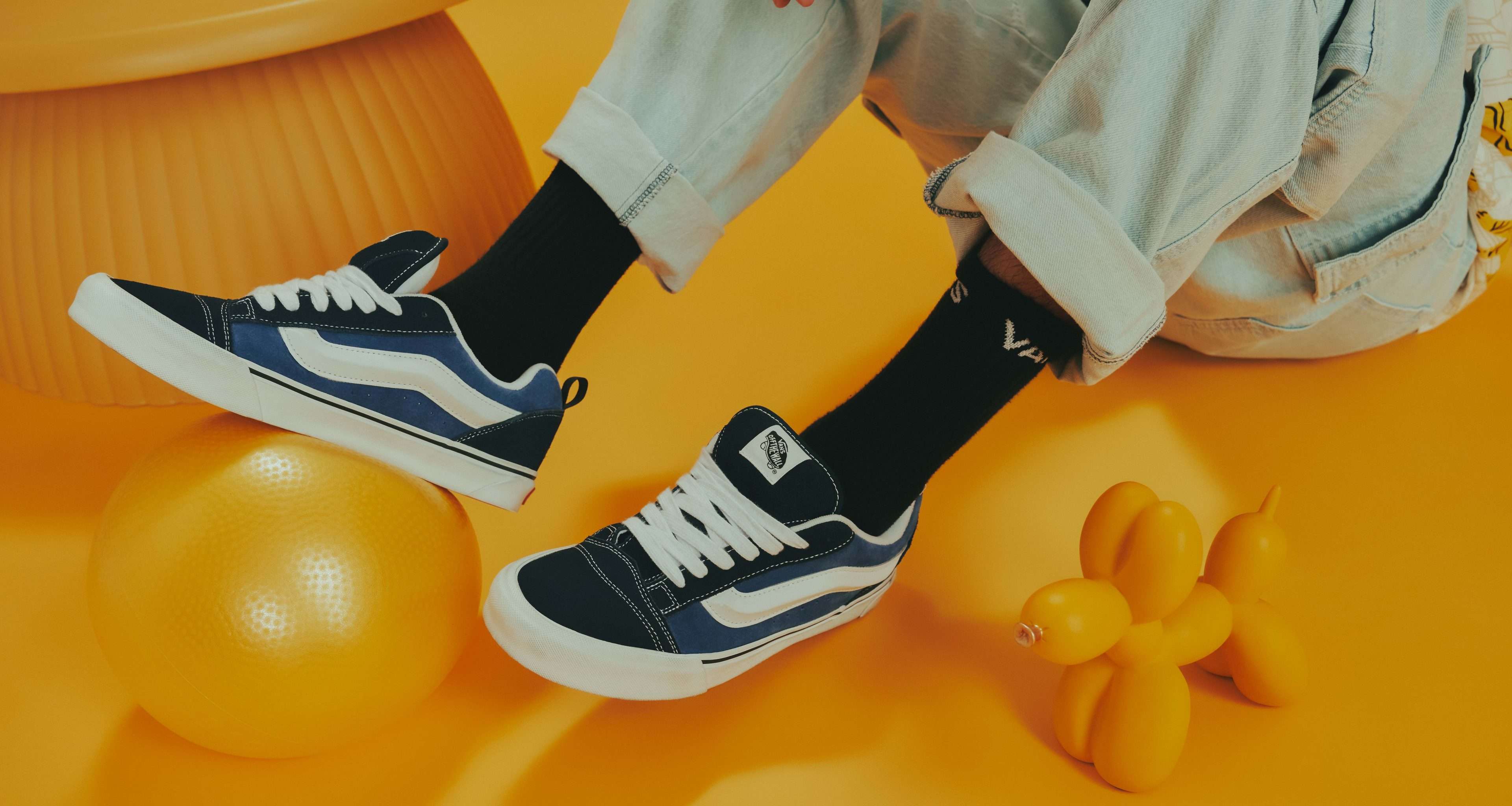 Vans trae de vuelta el legado «Off The Wall» con Knu Skool, una silueta que celebra la ...